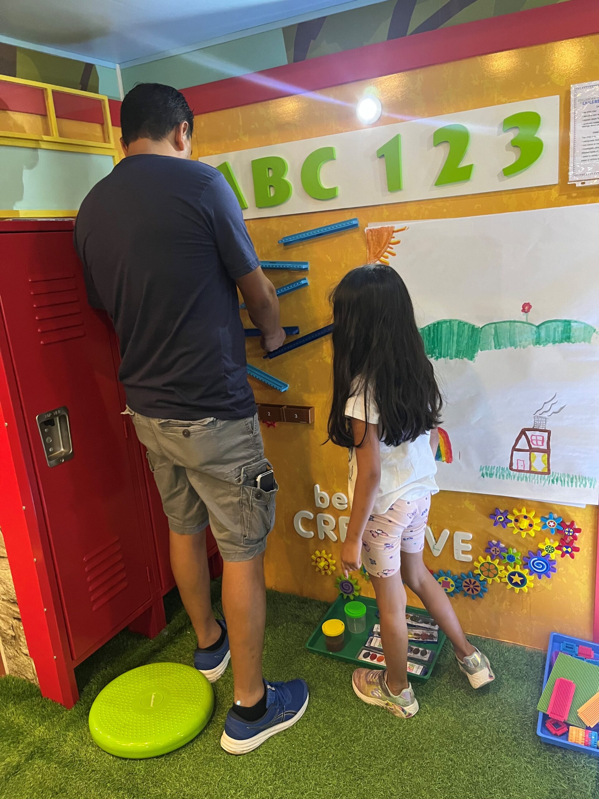 Collab-Lab Visits Senior Health & Wellness Day - Collaborative for Children